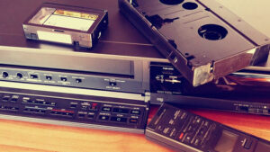 How To Fix A VCR That Won't Play [5 Repairing Steps To Do]